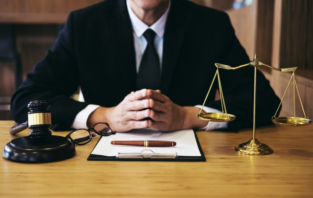 Understanding the Difference: Child Custody vs. Child Support Lawyer